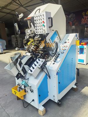 Cina YT-737A Hydraulic Automatic Shoe Lasting Machine 9 Pincer per un funzionamento regolare in vendita