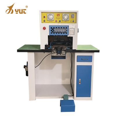 China 熱塑性足のパンフシューズ製造機械 工業用シューズ製造機械 for sale