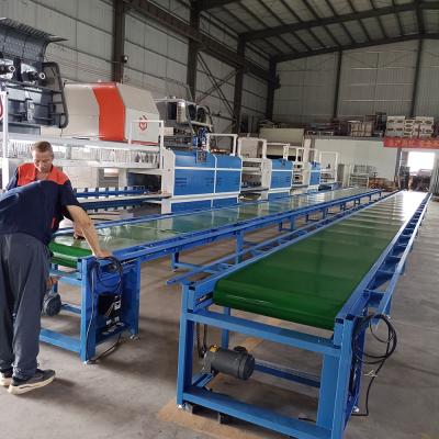 Cina Linea di produzione personalizzata per la durata delle scarpe, incollaggio/confezionamento, trasportatore, linea di produzione calzature in vendita
