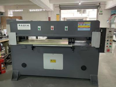 Cina Macchina fustellatrice idraulica da 30 tonnellate per pelle, gomma, tessuto, spugna, EVA personalizzata in vendita