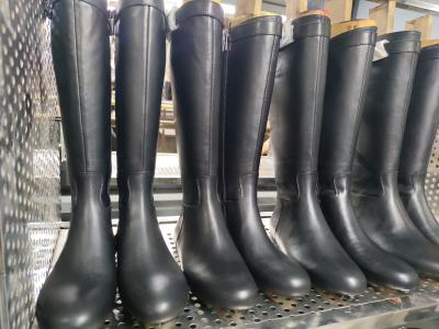China Shoe Heat Setting Machine with Two Cycle Wrinkle Removing System and Large Shoe Space for Processing Various Leather Shoe Types for sale