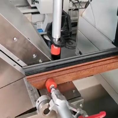 China Máquina de corte de vidro de vidro de alumínio à venda