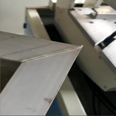 Cina Vendiamo una saldatrice per finestre con una sola testa per angolo in PVC in vendita