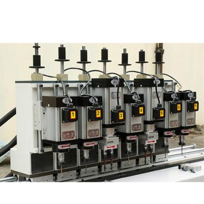 Cina Aluminium cnc lock router pvc copy milling fabrication aluminum cnc drilling milling machine in vendita