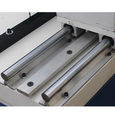 Cina Aluminium cnc lock router pvc copy milling fabrication aluminum cnc drilling milling machine in vendita