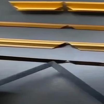 Cina Macchina di taglio in alluminio a forma di T 2.6kw multifunzione facile da trasportare in vendita