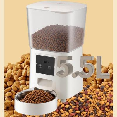 China Automatic Cat and Dog Feeder with Programmable Meals and Voice Recording for sale