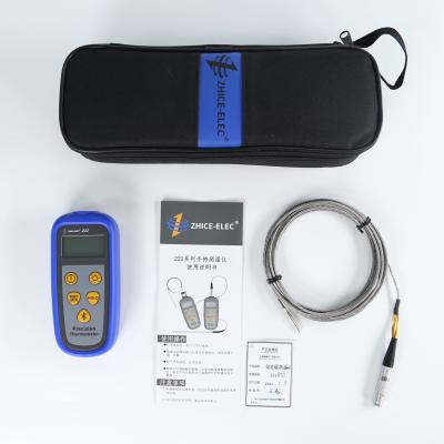China LCD Backlight Single Channel RTD Thermometer with Sensor 0.001C Resolution 142*61*28mm for sale