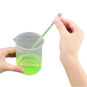Clear Plastic Graduated Cylinders and Beakers