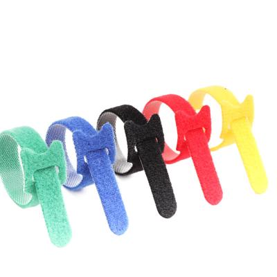 China Colorful Velcro ties, Reusable Fastening Cable Ties, Microfiber Cloth 6-Inch Hook Loop Cord Ties Velcrs12mm*150mm for sale