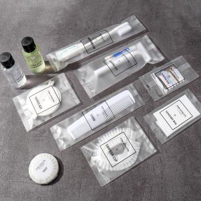 China Hotel Toiletries Kit Basic Cleaning Travelling Set Portable Disposable Hotels Amenities Set, Travel Toothbrush Kit, Shaving Kit, Dental Kit, Vanity Kit, Comb, Slipper, Hotel Supplies, for sale
