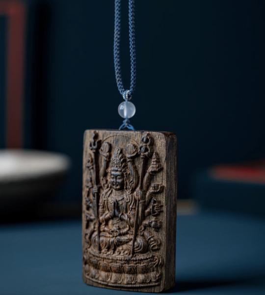Quality Agarwood Bodhisattva Statue for sale