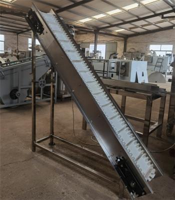 China beans elevator, peanut elevator, grain lifter, food elevator for sale