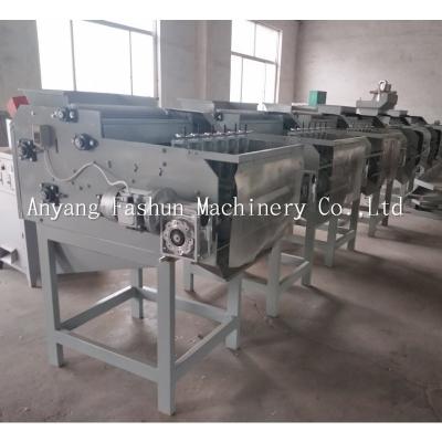 China cashew nut shelling machine, cashew sheller, one time open 10 pcs cashews for sale