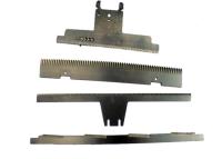 China Serrated Zig Zag Blade for Packaging Machines High Cutting Efficiency 9CrSi SKD-11 HSS Custom Size for sale