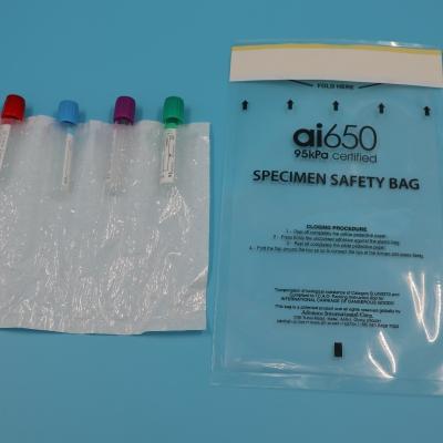 China 95kpa Biohazard Bags With Absorbent Sleeve Transport Bags For Medical Sample Disposal for sale