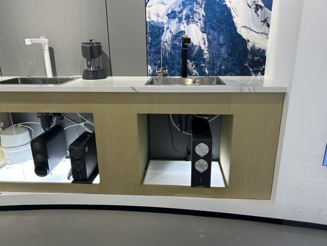 High performance RO system close-up view