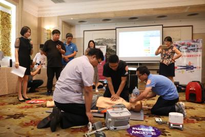 Cina Macchina meccanica MCC-E5 di CPR del petto della macchina automatica regolabile di compressione in vendita