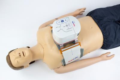 Cina Dispositivo MCC-E1 di compressione del petto dell'ambulanza con 60 Min Operation Time in vendita