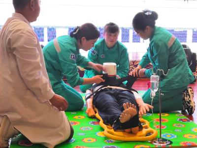中国 MCC-E5積み過ぎの過熱する保護の自動中心の圧縮機械 販売のため