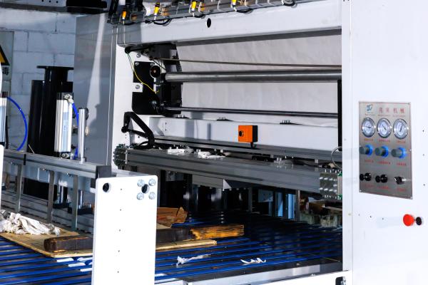 Quality Fully Automatic Facial Tissue Folding Machine Rotation Facial Tissue Making Machinery for sale