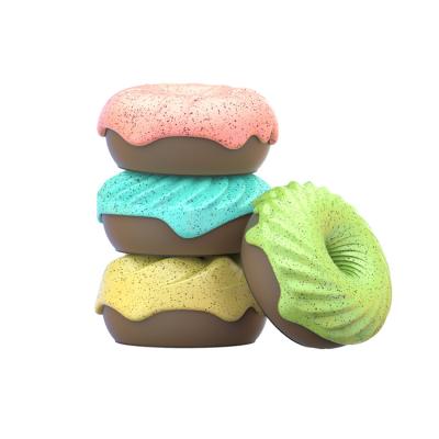 Cina Creative Pet Supplies Doughnut Cat Nest Fragrance Deodorant Solid Air Freshener Cat Dog Nest Odor Removal Kit in vendita