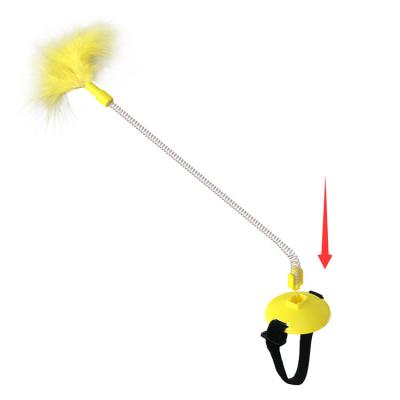Cina Wholesale Adjustable Pet Interactive Toy Funny Pet Wand Teasing Cat Stick Cat Teaser Stick With Spring Rod in vendita