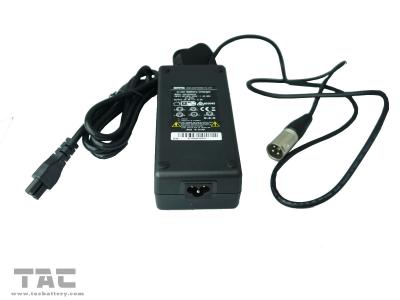 Cina caricabatteria portatile di 43.8V o di 36V 2A con la spina BRITANNICA per la E-bici in vendita