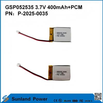 Китай GSP052535 3.7V 400mAh + PCM батарея используется в компактных двухсторонних радиоприемниках, звукозаписывающих устройствах, мини GPS-трекерах, умных ручках и аналогичных устройствах продается