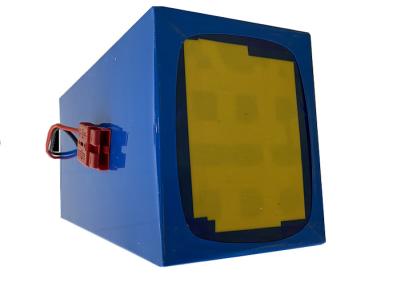Cina pacchetto della batteria di 12v 32700 25.6V 55AH LiFeP4 con il dente blu in vendita