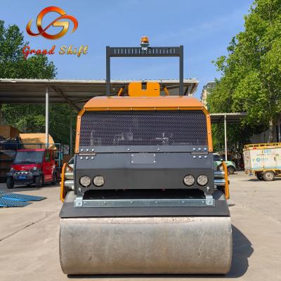 China Articulated Double Drum Vibratory Roller Vertical Vibration 40kn Excitation Force Adjustable Folding Handle for sale