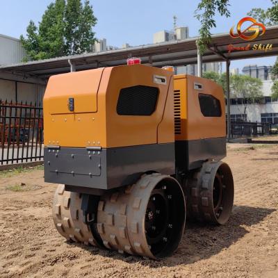 China Remote Control Double Drum Sheepfoot Vibratory Roller Hydraulic Trench Roller Compaction Professional for sale