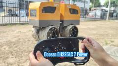 New Remote Control Double Drum Sheep foot Vibratory Roller Hydraulic Trench Roller for Compaction Pr