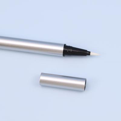 Cina Ultimo design Kajal vuoto eyeliner imballaggio liquido Liquido personalizzato all'ingrosso contenitore di eyeliner in vendita