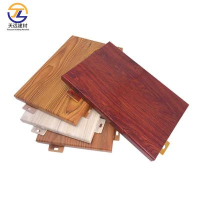 Cina Granito marrone Griglie di finestre in alluminio pannelli di accesso acustici impermeabili OEM in vendita