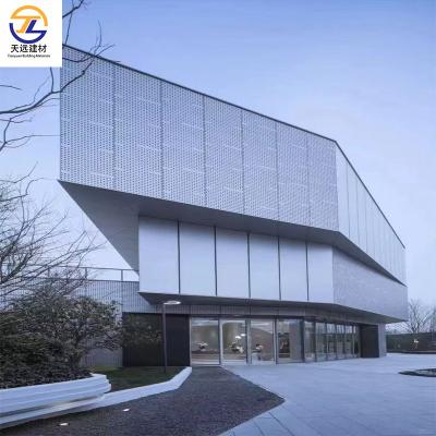 Cina 6061 soffitto in alluminio metallo alta saldabilità scuole piastrelle di alluminio soffitto falso in vendita