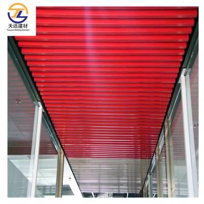 Cina Barricata di metallo in alluminio ignifugo 60 x 60 Tetti Piastrelle in alluminio in soffitto resistenza all'umidità in vendita