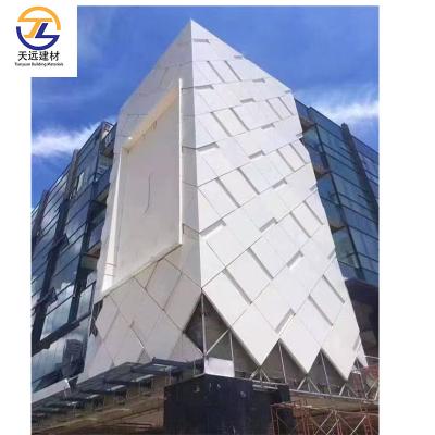 Cina SGS 1,2 mm piastrelle di alluminio per il tetto in forma di T Sistema di supporto in alluminio Striscia di soffitto in vendita