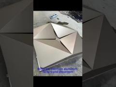 Granito marrone Griglie di finestre in alluminio pannelli di accesso acustici impermeabili OEM