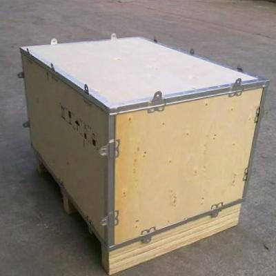 China Custom Wooden Box Packaging Stackable Wooden Packing Crates In Transit for sale