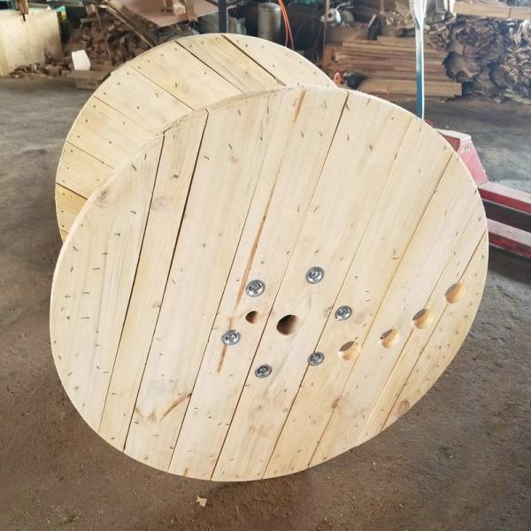 Quality Solid Wooden Cable Drum ISO9001 Giant Wooden Cable Reel 4 Way for sale