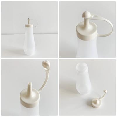 China Plastic Pointed Mouth Ketchup Salad Sauce Squeezing Bottles Dispenser for sale