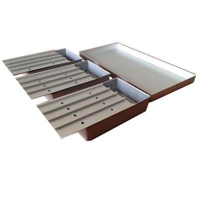 China Cacerola de aluminio de congelación rápida del congelador del bloque con la tapa, caja de congelación de aluminio respetuosa del medio ambiente en venta