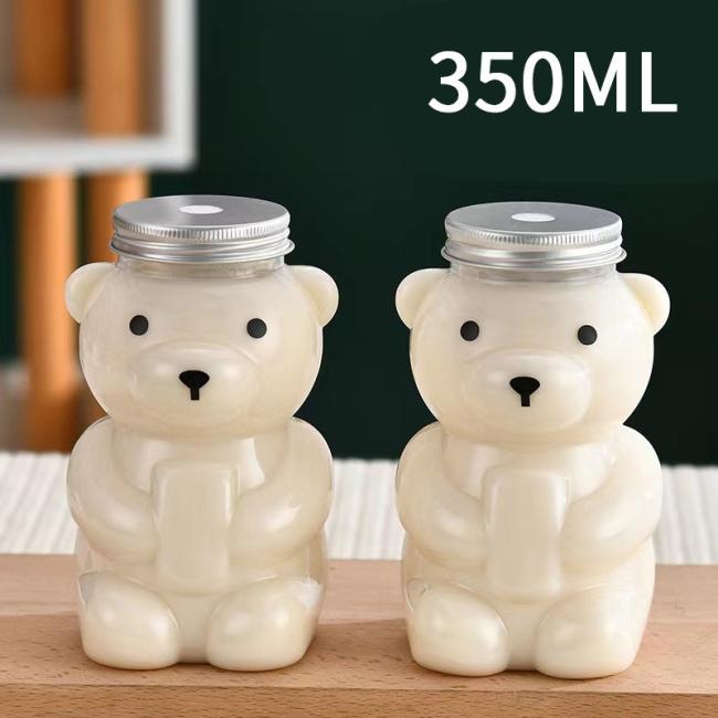 Children&prime;s Popular Bear Shape 450ml Pet Beverage Straw Cup Milk Tea Bottle with Screw Cap Disposable Cartoon Tea Cup