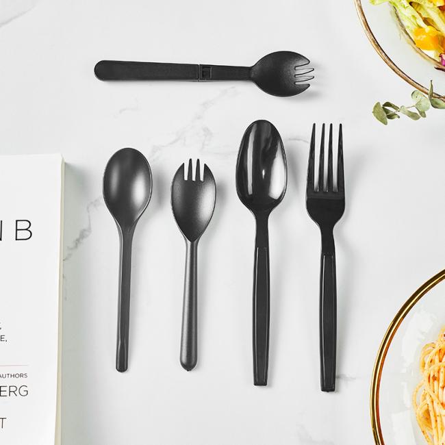 Plastic Cutlery PS PP Knife Spoon Fork Napkin Tableware Set Disposable Factory Customized Color Packing