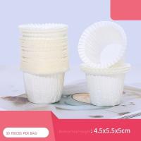 China Customized Disposable Grease Proof Paper Cake Cups 5.2x7cm Eco-Friendly Baking Cups for sale