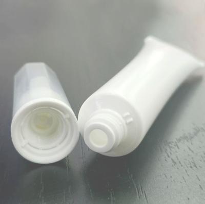 Cina 50g60g80g100g120g150g Pompa cosmetica con copertura in bambù Dispositivo e serigrafia in vendita