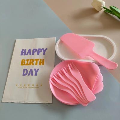 Cina Comodo set di coltello e forchetta per la torta di compleanno include piatto usa e getta per una pulizia facile in vendita