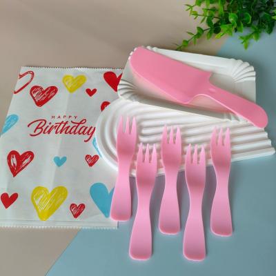 China Disposable Plastic Knife Fork Plate Suit Cake Cutlery Suit for Business Functions for sale