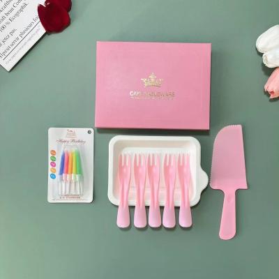 Cina Piatto di torta in plastica in PP usa e getta per feste in vendita